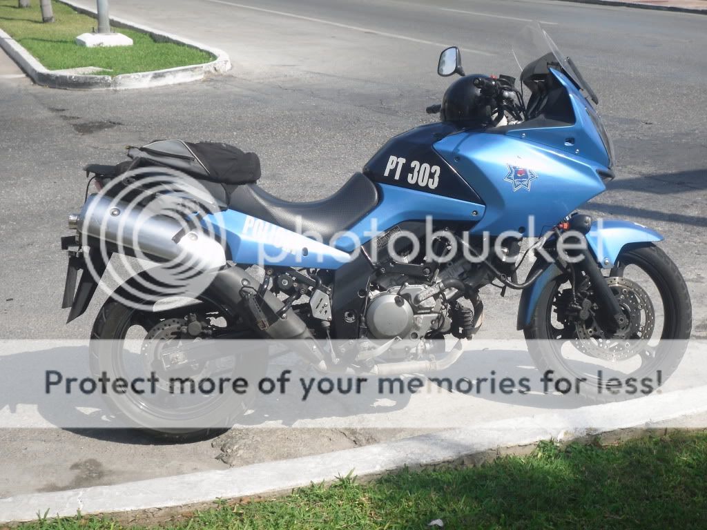 Police V-Strom | StromTrooper